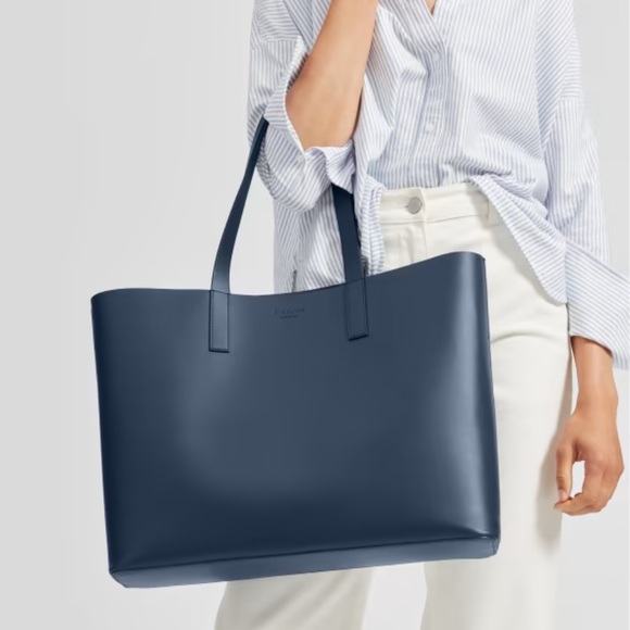 Everlane | Bags | Everlane The Day Market Tote In Navy | Poshmark